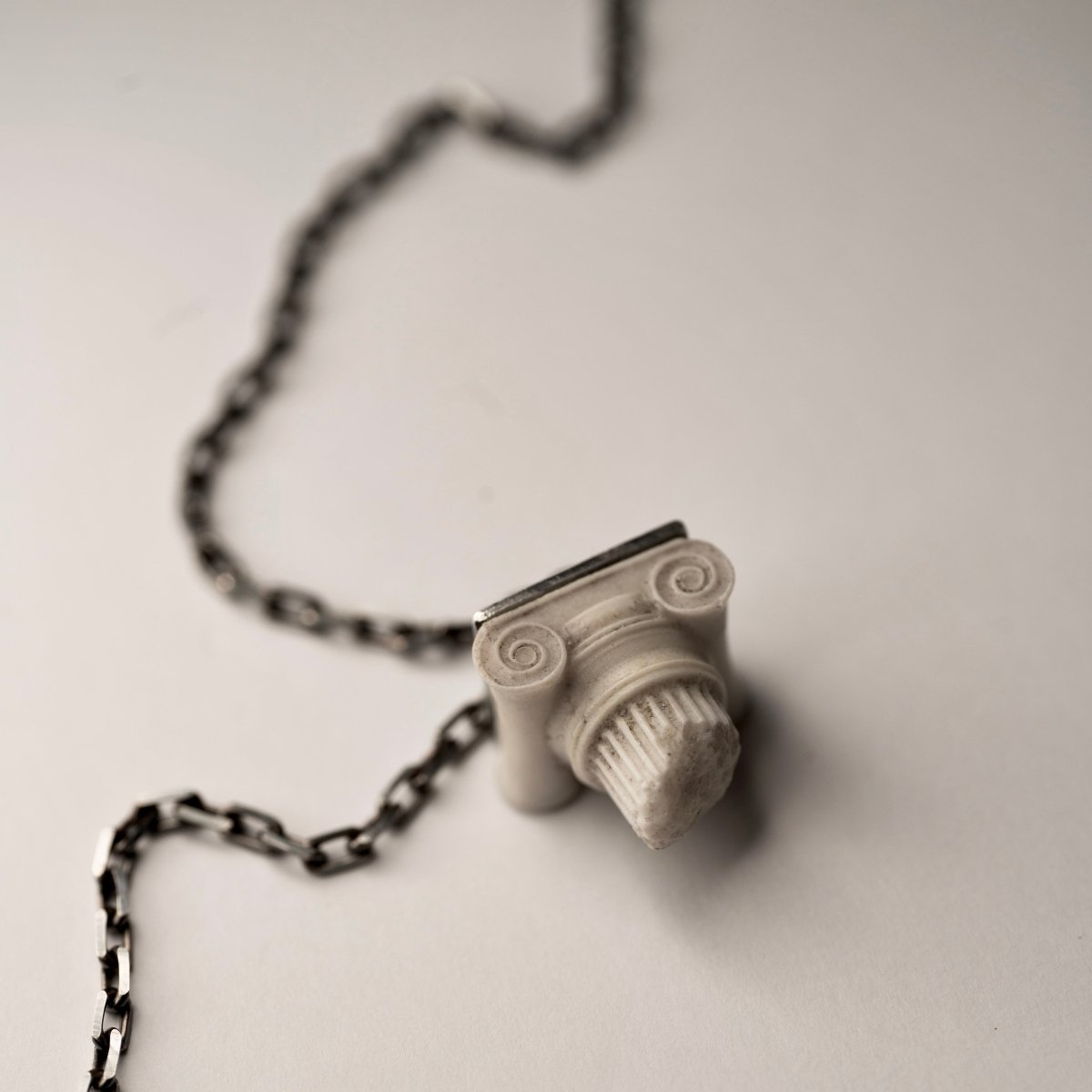 NEW IN - Macabre Gadgets