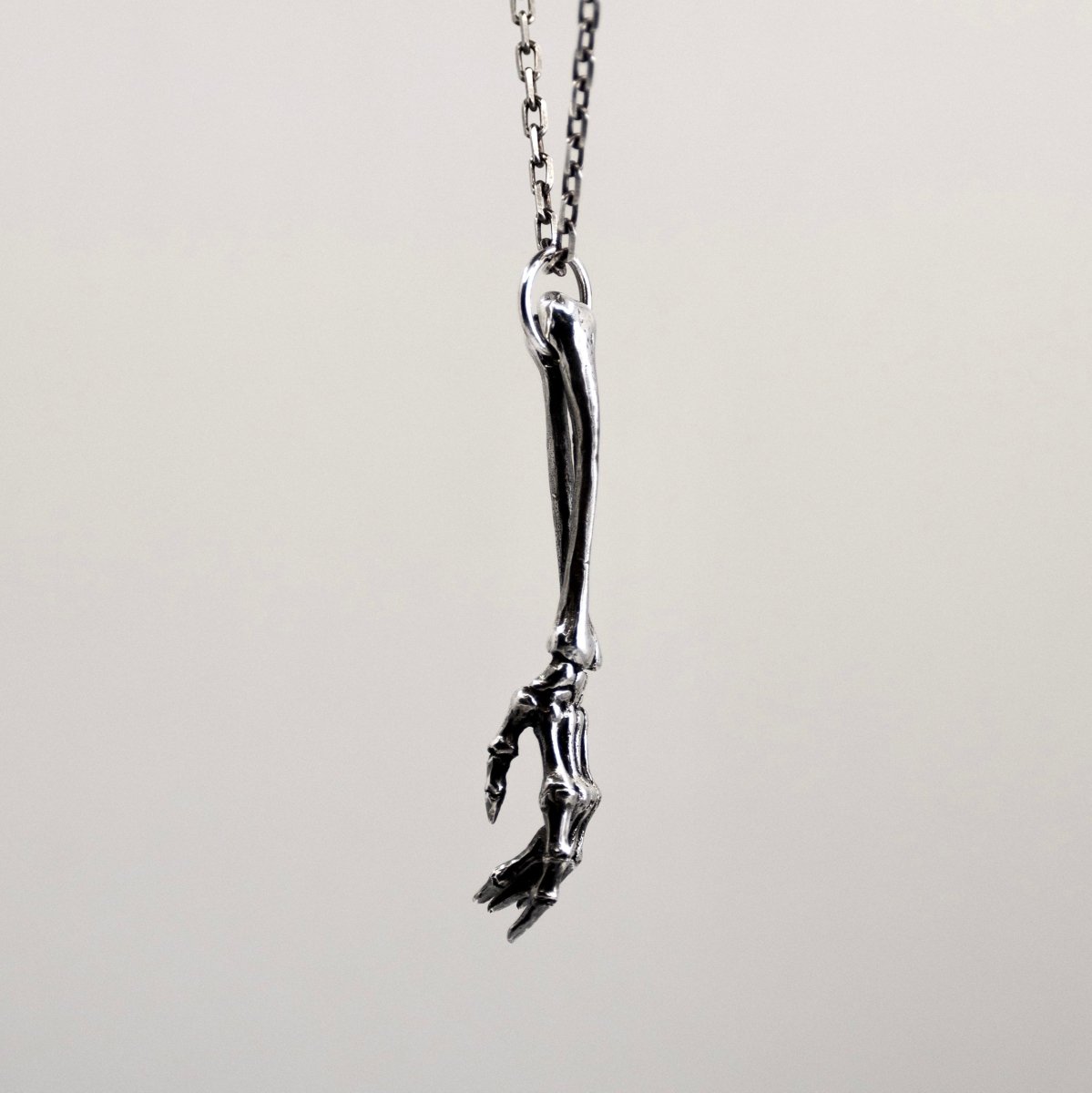 NECKLACES - Macabre Gadgets