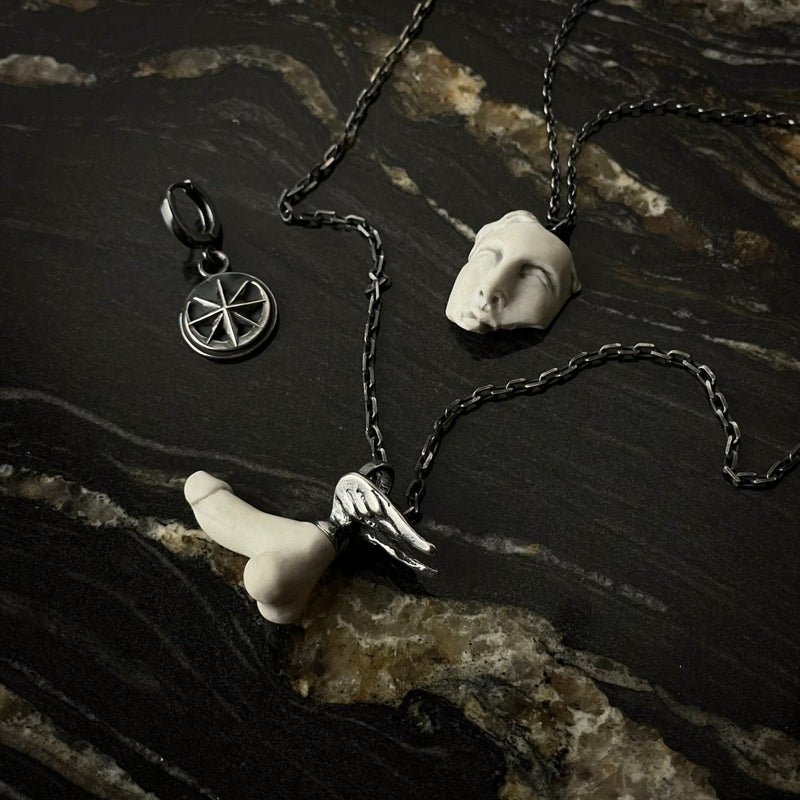 Fascinus pendant - Macabre Gadgets