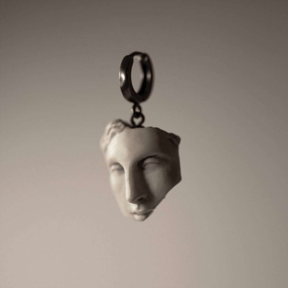 Helen earring - Macabre Gadgets